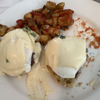 HUDSON HOUSE RIVER INN - Updated June 2025 - 290 Photos & 211 Reviews ...