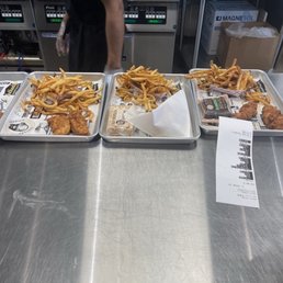 SUPER CHIX - Updated December 2025 - 138 Photos & 91 Reviews - 4712 ...