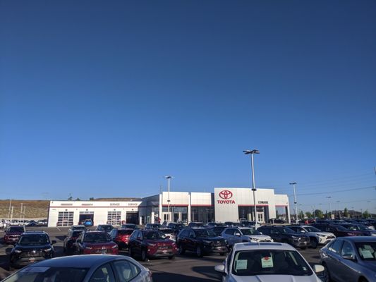 EDMARK TOYOTA - Updated January 2026 - 43 Photos & 260 Reviews - 15933 ...