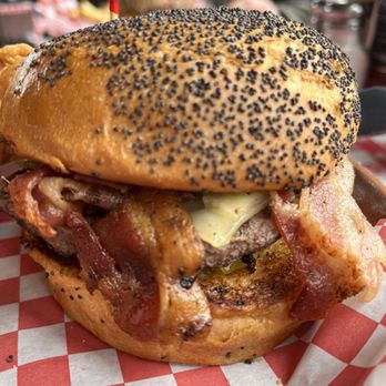 CHIP’S OLD FASHIONED HAMBURGERS - Updated December 2025 - 238 Photos ...