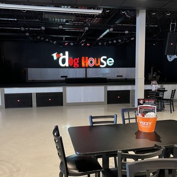 THE DOG HOUSE BAR AND GRILL - Updated December 2025 - 81 Photos & 52 ...