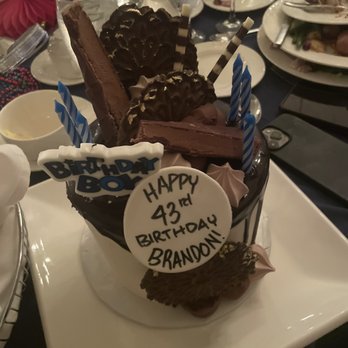 THE CRIMSON CAKE - Updated June 2024 - 499 Photos & 258 Reviews - 3800 ...