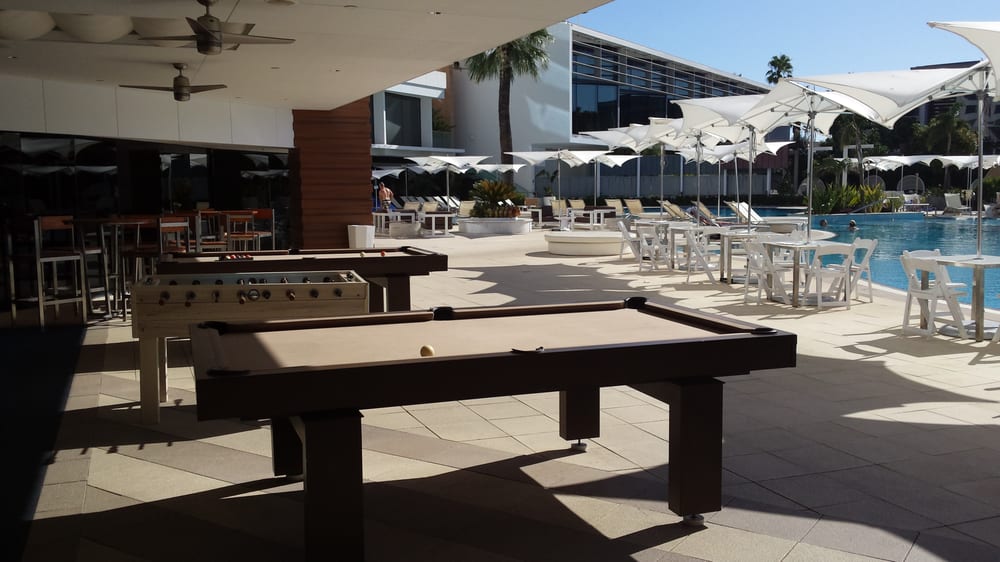 POOLSIDE BAR & GRILL - Updated July 2025 - Great Eastern Hwy, Perth ...