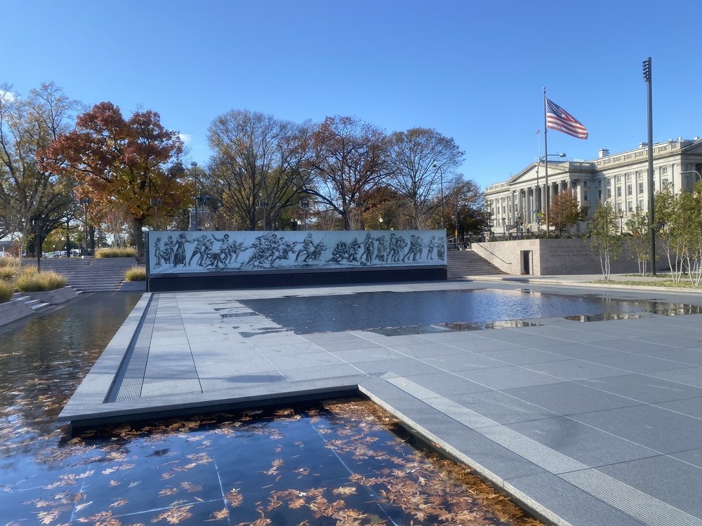PERSHING SQUARE PARK - 21 Photos - Penn Ave Between 15th And 11th St ...