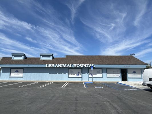 LEE ANIMAL HOSPITAL - Updated January 2026 - 108 Photos & 135 Reviews ...