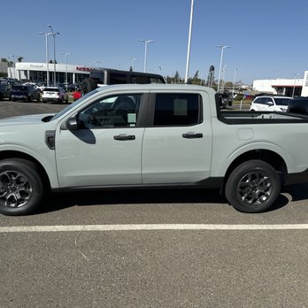 RAZZARI FORD - Updated July 2025 - 72 Photos & 249 Reviews - 1234 Auto ...