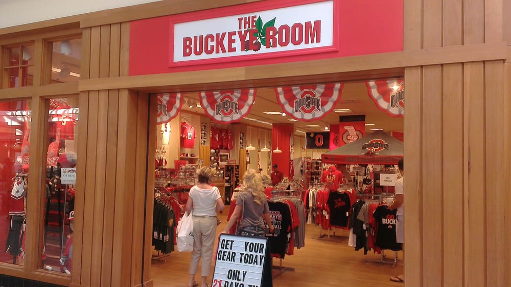BUCKEYE ROOM - Updated January 2026 - 2727 Fairfield Commons Blvd Spc ...