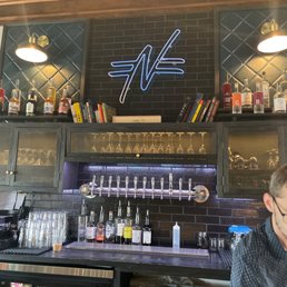 NORTHBOUND - Updated July 2025 - 184 Photos & 171 Reviews - 2 W Broad ...