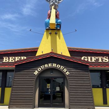 MOUSEHOUSE CHEESEHAUS - Updated December 2025 - 138 Photos & 114 ...