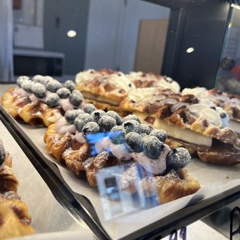 CROFFLE HOUSE - 1120 Photos & 318 Reviews - 40-17 149th Pl, Flushing ...