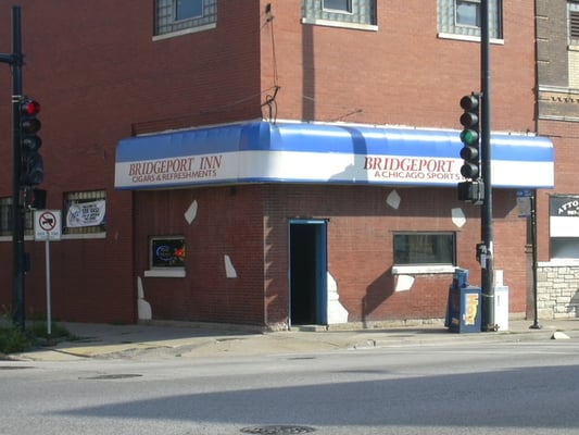 BRIDGEPORT INN - Updated October 2025 - 12 Reviews - 2901 S Archer Ave ...