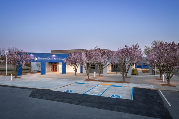 DAVIS COMMUNITY CLINIC - Updated December 2025 - 17 Photos & 36 Reviews ...