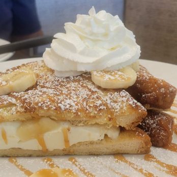 BROKEN YOLK CAFE - Updated September 2024 - 238 Photos & 207 Reviews ...