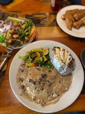 BANTA INN - 221 Photos & 120 Reviews - 22563 S 7th St, Tracy ...