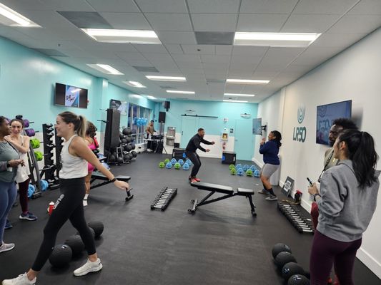 YELP FIT CLUB WITH LR50 GYM! - 66 Photos & 14 Reviews - 7510 Pineville ...