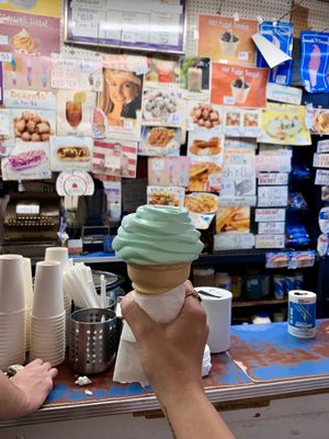 RAY’S CANDY STORE - 615 Photos & 458 Reviews - 113 Avenue A, New York ...