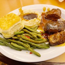 PLAZA INN - Updated January 2026 - 3168 Photos & 1532 Reviews - 1313 ...