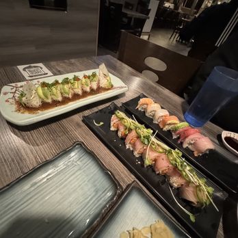 DOKO SUSHI - Updated May 2024 - 322 Photos & 222 Reviews - 18406 ...