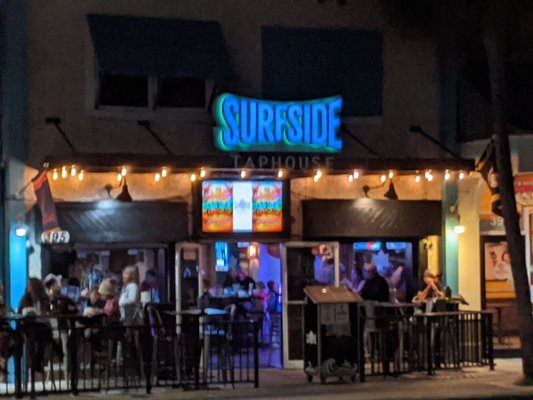 SURFSIDE TAPHOUSE - Updated May 2025 - 382 Photos & 420 Reviews - 395 ...