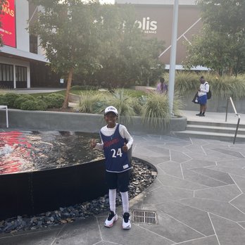 CINÉPOLIS LUXURY CINEMAS - Updated November 2024 - 262 Photos & 235 ...