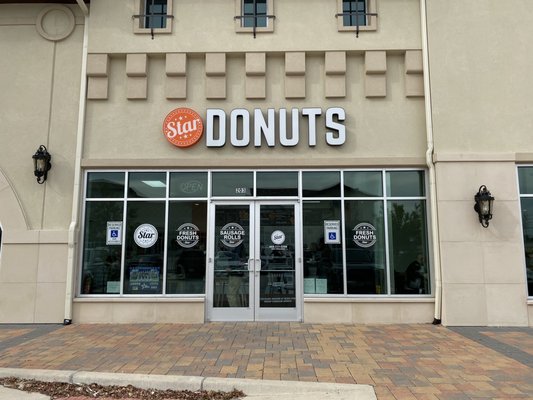 STAR DONUTS - 20 Photos & 27 Reviews - 6363 Dallas Parkway, Frisco ...