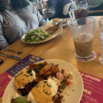 DAY MAKER HALF DAY CAFE - Updated January 2025 - 94 Photos & 38 Reviews ...