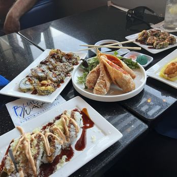 BLUE WASABI SUSHI & MARTINI BAR - Updated August 2024 - 629 Photos ...