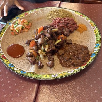 DUKEM ETHIOPIAN RESTAURANT - Updated April 2025 - 445 Photos & 982 ...