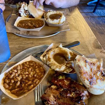 DINOSAUR BAR-B-QUE - Updated June 2024 - 1308 Photos & 1810 Reviews ...