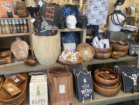 SOHA LIVING - Updated August 2024 - 27 Photos & 10 Reviews - 2005 Kalia ...