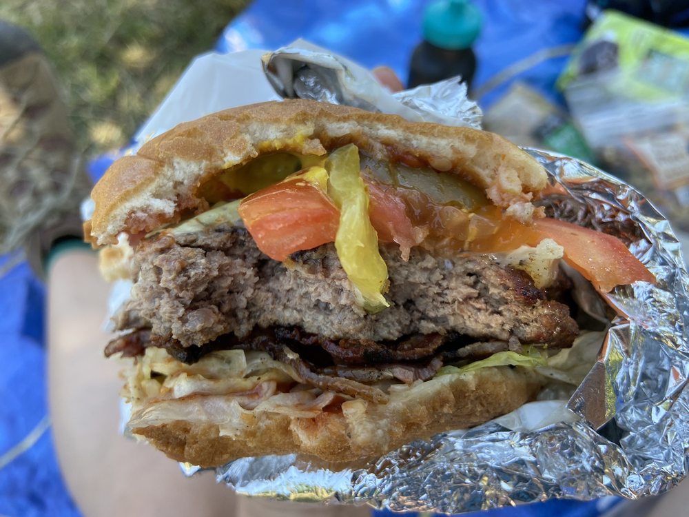 VAL’S BURGERS - Updated May 2024 - 1052 Photos & 2236 Reviews - 2115 ...