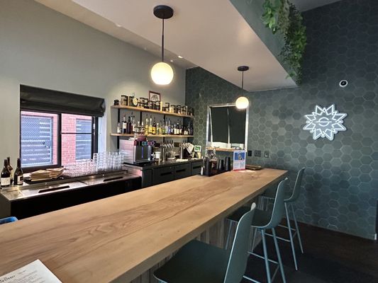 HEX SUPERETTE - Updated December 2025 - 42 Photos & 37 Reviews - 5718 ...