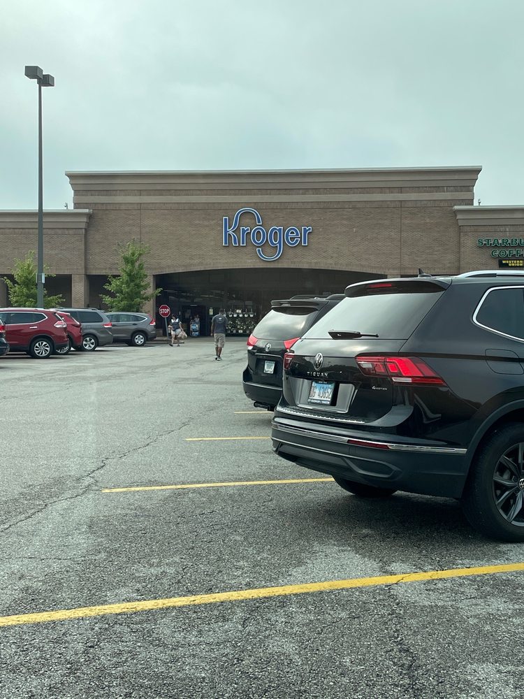 KROGER - Updated November 2024 - 24 Reviews - 9835 Fall Creek Rd ...