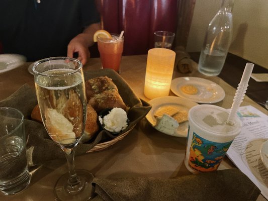 COMMON MAN RESTAURANT - 68 Photos & 111 Reviews - 21 Water St ...