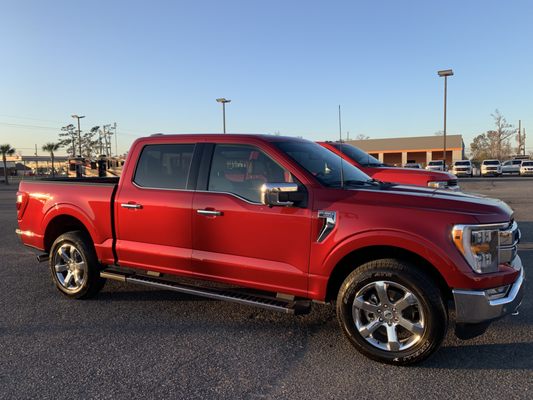 MIKE WILLIS FORD - Updated October 2025 - 13 Reviews - 930 Beglis Pkwy ...