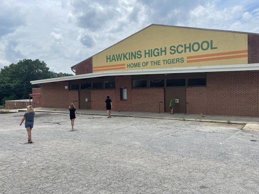 PATRICK HENRY HIGH SCHOOL - Updated January 2026 - 16 Photos - 109 S ...