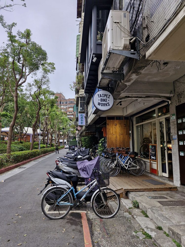 TAIPEI BIKE WORKS - Lane 70, Section 2, Chongqing N Rd 9, 朝陽里, Taiwan - Bike Rentals - Yelp