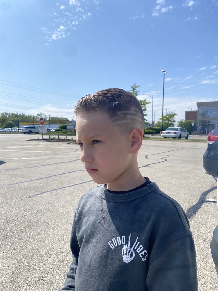 THE FADE ROOM - Updated September 2025 - 39 Photos - 229 Skokie Valley ...