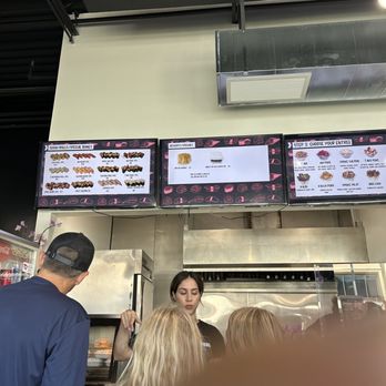 LOCAL BOY SUSHI - Updated July 2024 - 52 Photos & 33 Reviews - 609 ...