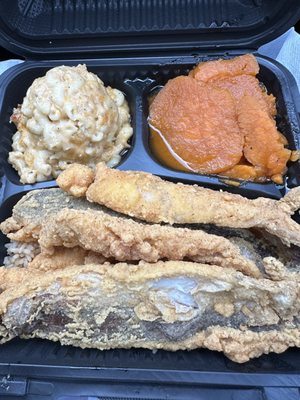 AT THE TABLE 2 - Updated September 2025 - 56 Photos & 38 Reviews - 4004 ...