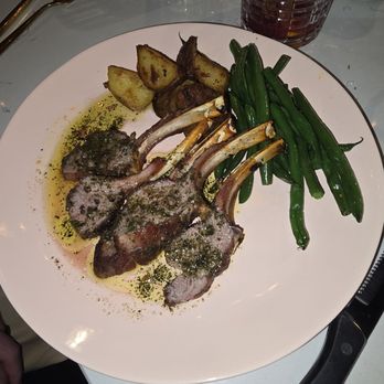 DOS BESOS - Updated August 2024 - 710 Photos & 291 Reviews - 99 Union ...