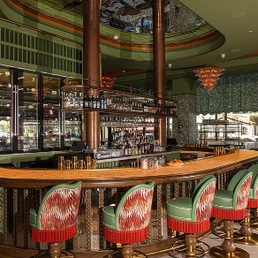 BAR ISSI - Updated December 2025 - 343 Photos & 233 Reviews - 414 N ...