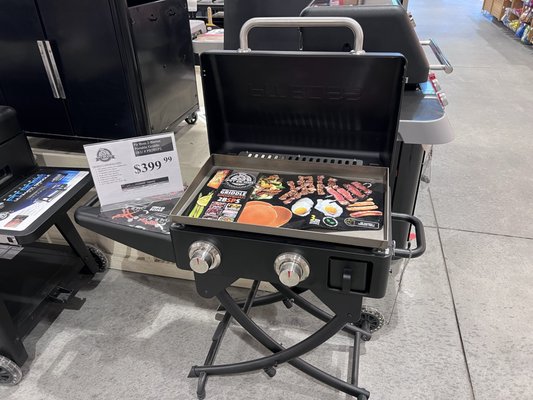 KENYON NOBLE - Updated July 2025 - 15 Photos & 24 Reviews - 1243 W Oak ...