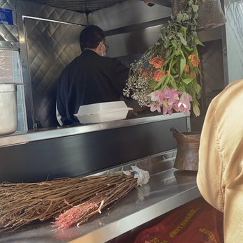 OCTOPUS FALAFEL TRUCK - Updated August 2024 - 659 Photos & 499 Reviews ...