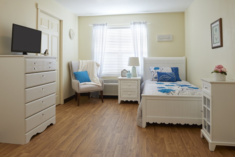 RIVERBEND CROSSING - Updated December 2025 - 2235 Heseltine Road ...