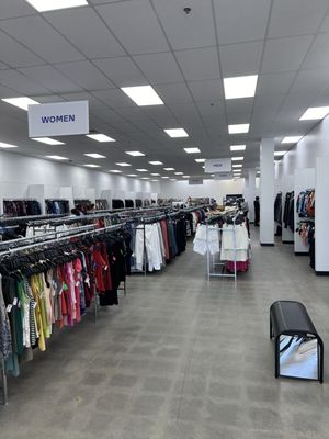 GOODWILL NYNJ STORE & DONATION CENTER - Updated October 2025 - 10 ...