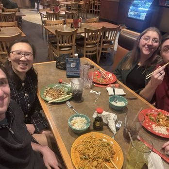 HUHOT MONGOLIAN GRILL - Updated January 2026 - 29 Photos & 20 Reviews ...