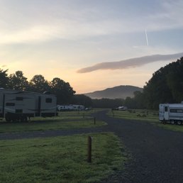 DEVILS BACKBONE BREWING COMPANY - Updated July 2025 - 717 Photos & 654 ...