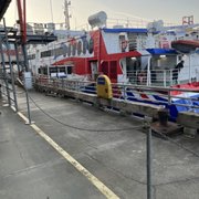 FRS CLIPPER - 274 Photos & 370 Reviews - 2701 Alaskan Way, Seattle, WA ...