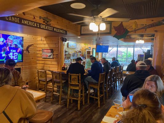 FRISKY OTTER PUB AND EATERY - Updated January 2026 - 17 Photos & 23 ...